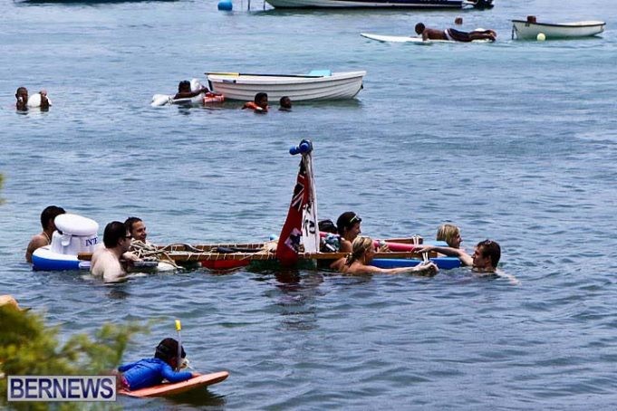 2010 | Photos: Non-Mariners Race - BernewsCupMatch.com